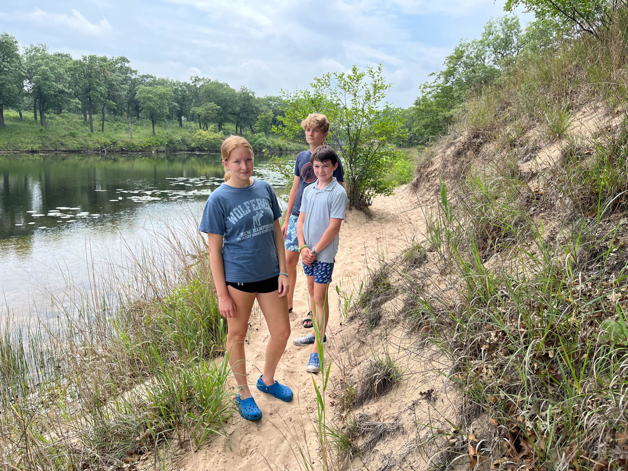 How to Hike the Biodiverse Paul H Douglas Trail in Miller Woods ...