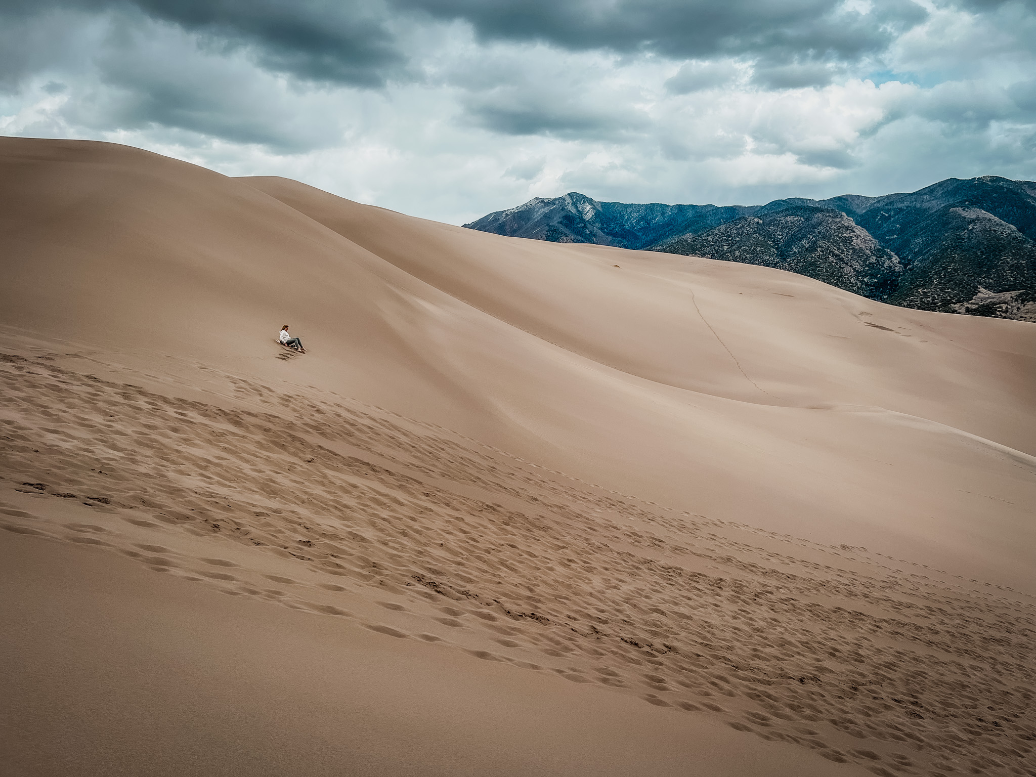 How to Sand Board Great Sand Dunes - Chasing ADVNTR