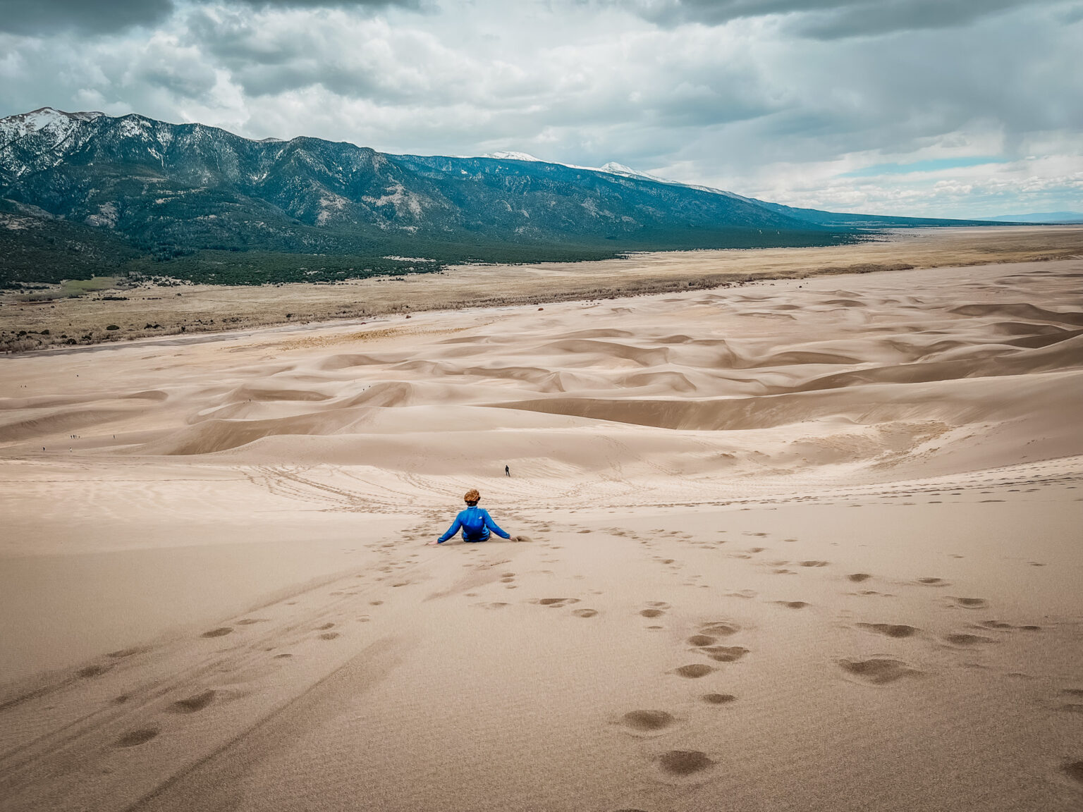 How to Sand Board Great Sand Dunes - Chasing ADVNTR